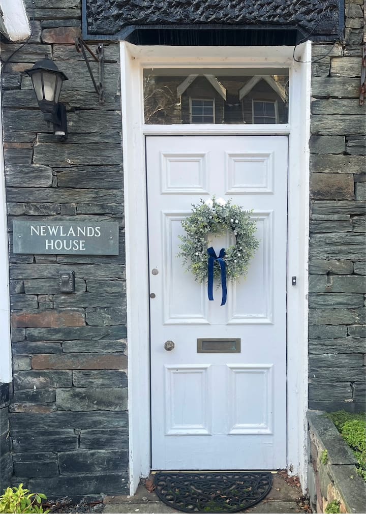 Cottage In Keswick With Fell Views, Walk To Town - Keswick