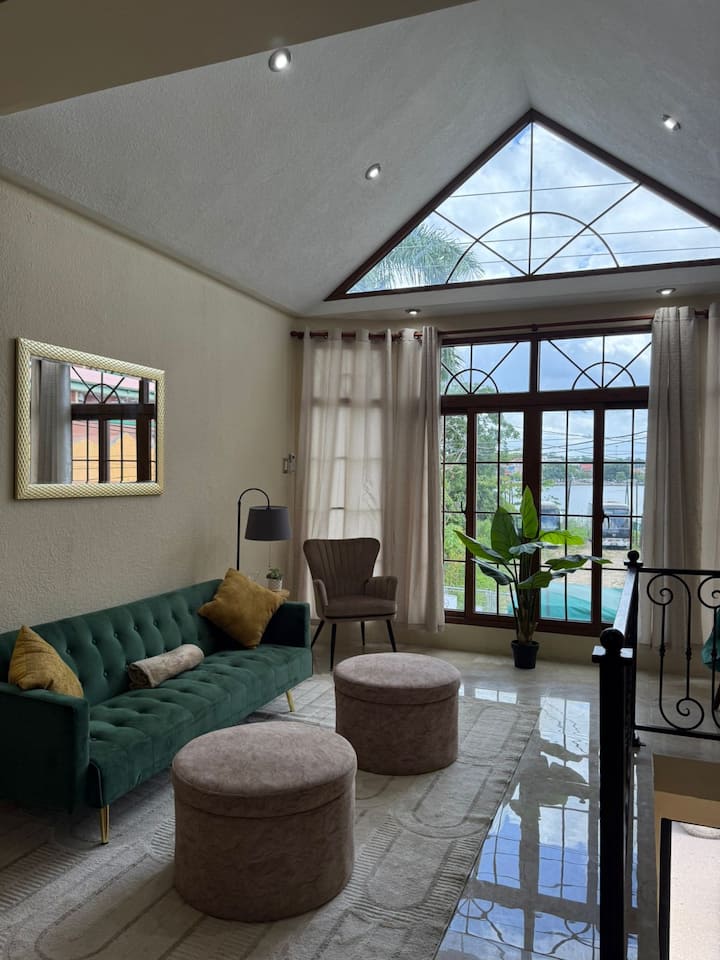 Casa Sofía Tu Escape Perfecto En El Paraíso - Flores