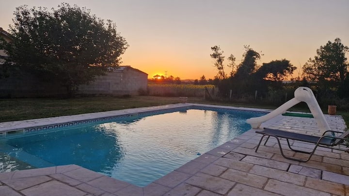 Maison De Campagne Avec Piscine - Beaurepaire