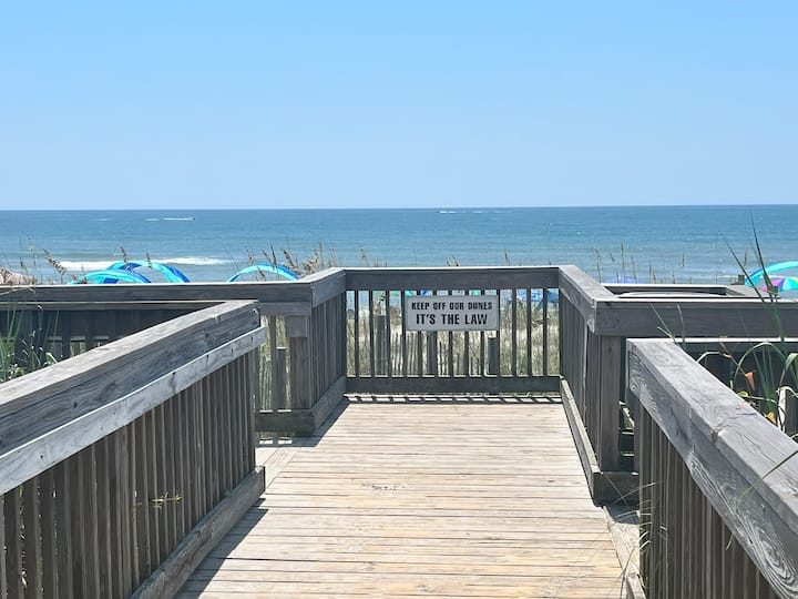 Oceans Embrace Steps To Pool And Beach! - Emerald Isle, NC