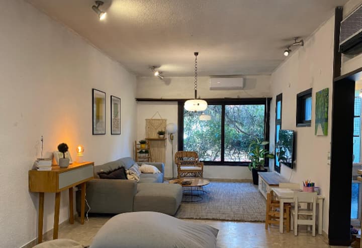 בית כפרי בלב העיר - Tel Aviv-Yafo
