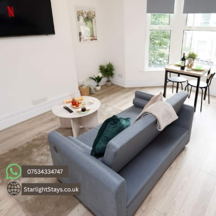 The Central Loft -Free Parking, Contractor&holiday -