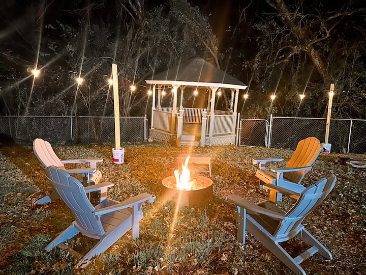 Legacy Oaks Spacious Relaxation River, Swt, Tlu + - Seguin, TX