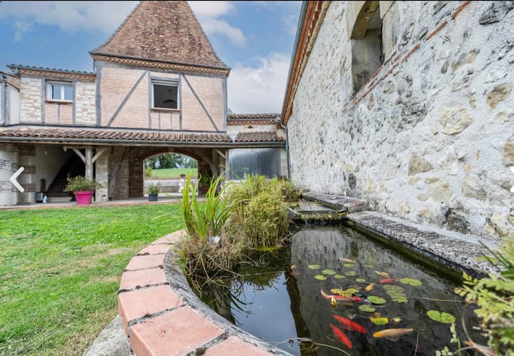 Charmant Pigeonnier Avec Chambre Et Salle De Bain - Lot-et-Garonne