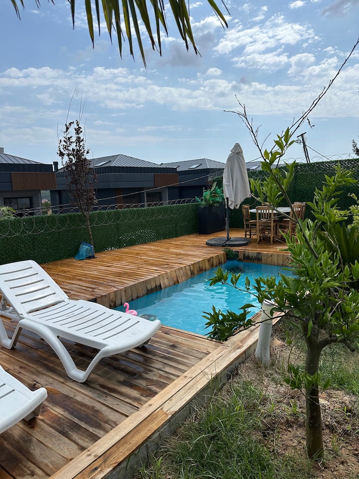 Sıcak Jakuzi, Tam Müstakil Bahçe, Havuz,tiny House - Kocaeli