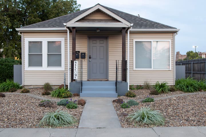 Cedar Cove Bungalow - Salina, KS