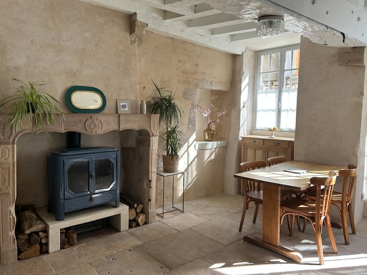 Maison Du Xve Siècle Au Cœur Historique De Clamecy - Clamecy