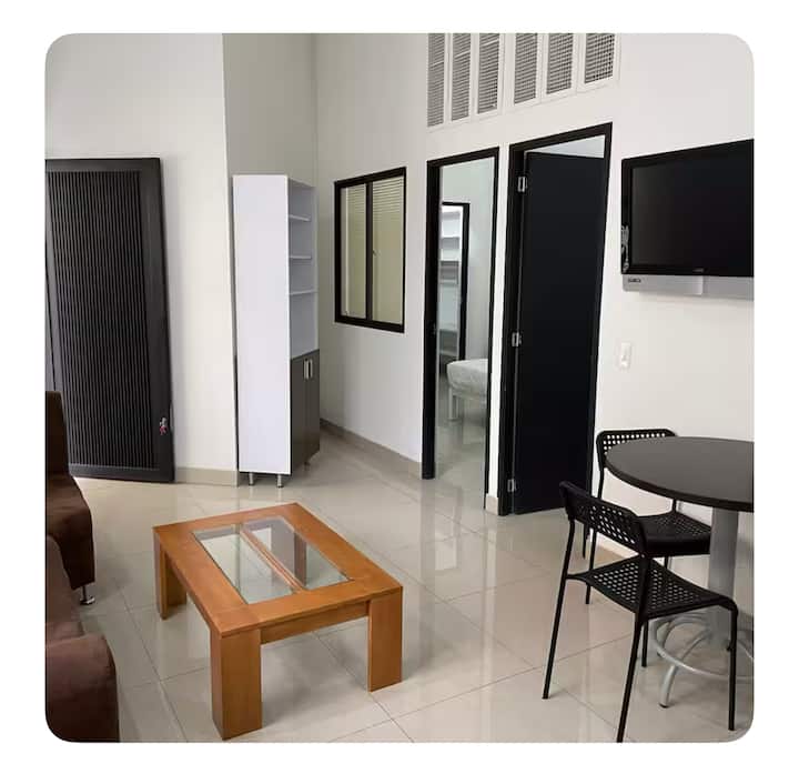 Apto Santa Gema Impecable # 101 - Medellín