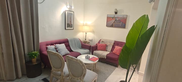 Independent Pvt. Studio Apartment - Neu Delhi