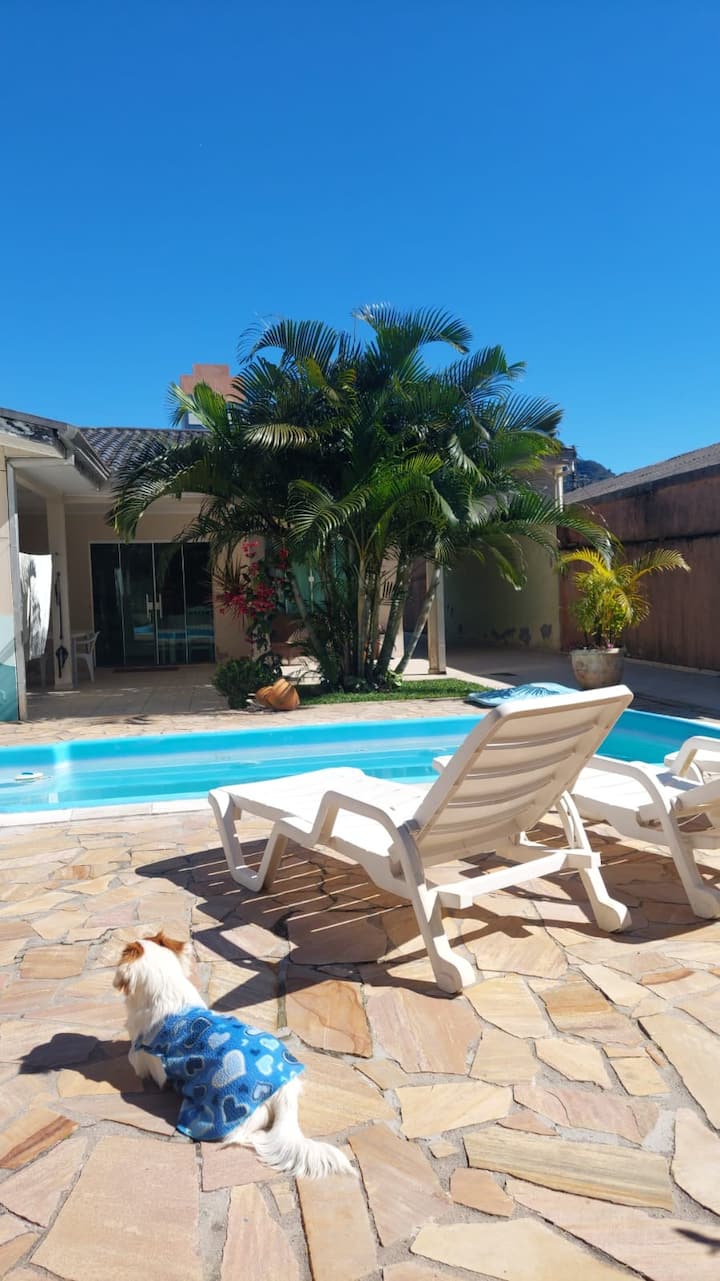 Casa Com Piscina  Em Matinhos Pr - Matinhos