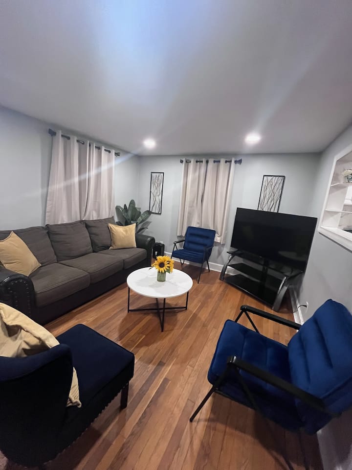 Family-friendly 3br Home – Clean & Comfortable - Bristol, CT