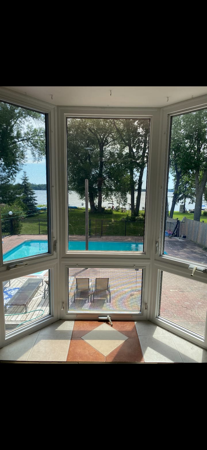 Waterfront Cottage For Rent Orillia - Orillia