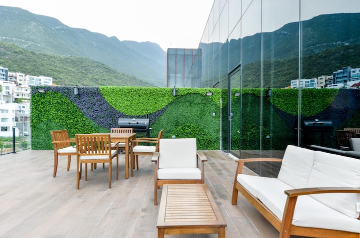 ¡Luxury With Terrace! King Bed & Sofa Bed 4ppl - San Pedro Garza García