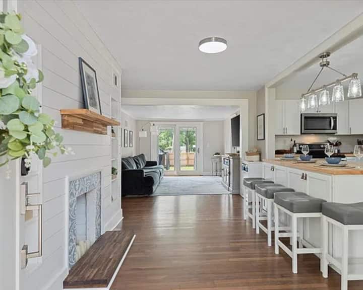 Ic Blue Retreat - Jacksonville, IL