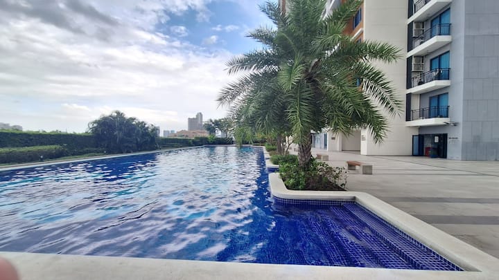 Artisan Ratchada Large Single Apartment, 38 M² - Bangkok