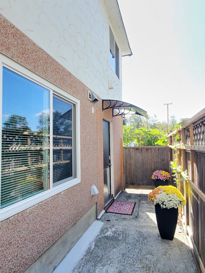 Maplewood Hostel - Burnaby