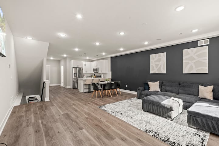 Spacious 3br Apt W/ Game Room - Philadelphia