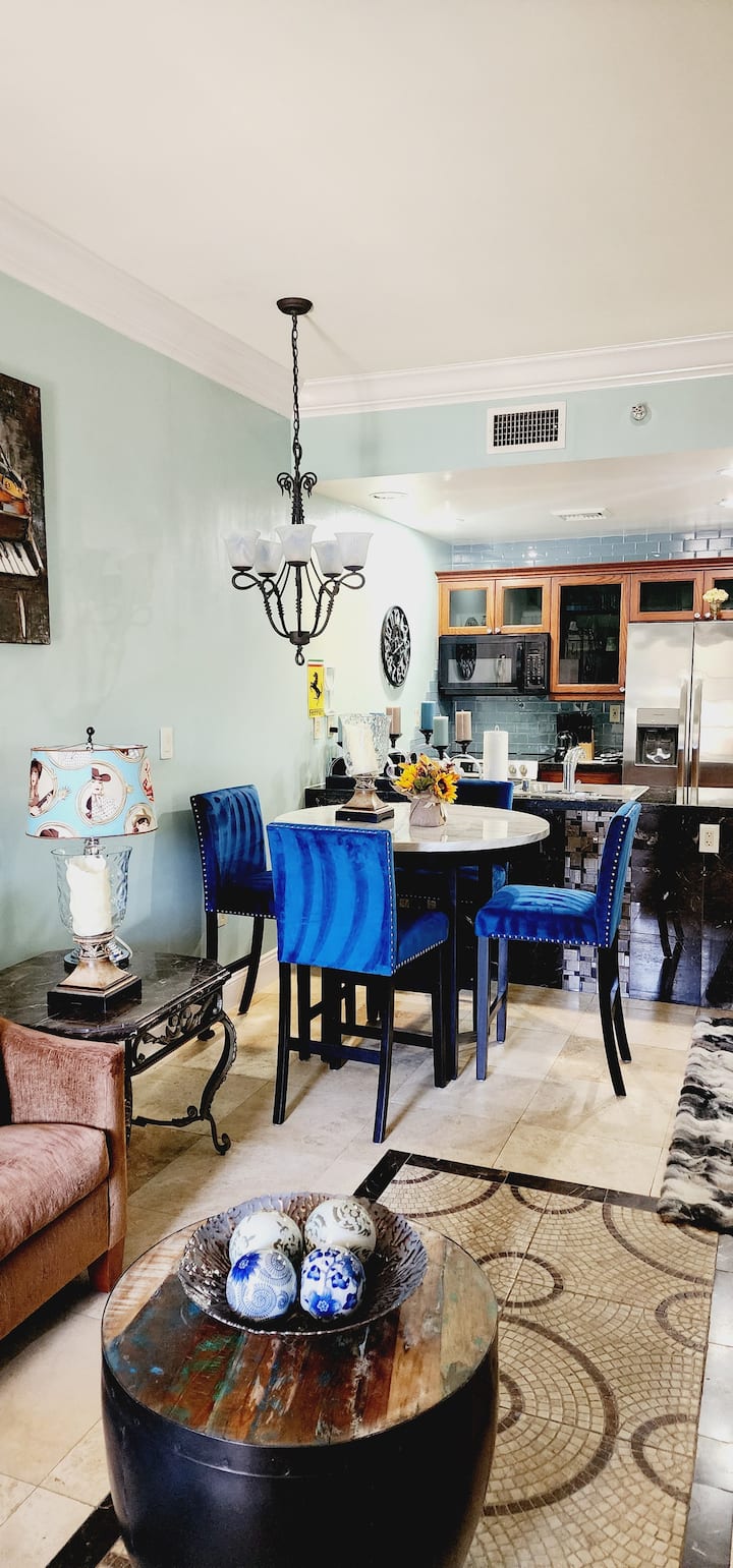 Lovely, Comfortable Turnkey One Bedroom - Henderson, NV