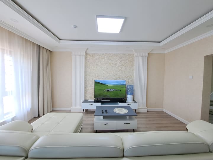 New Spacious Penthouse 43 - Ulán Bator