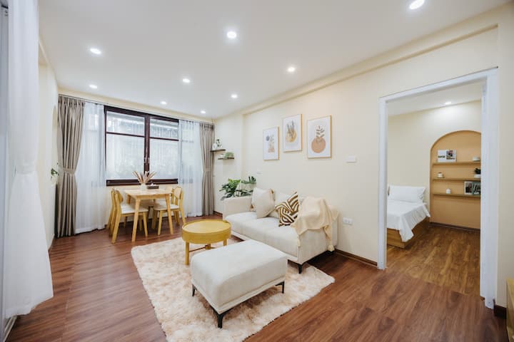 Teera House | Cozy 2br * 4’ Walk To Hoan Kiem Lake - China