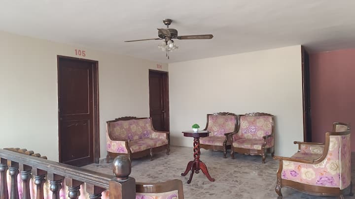 Habitación 103 Córdoba Centro Con Estacionamiento. - Córdoba, Mexico