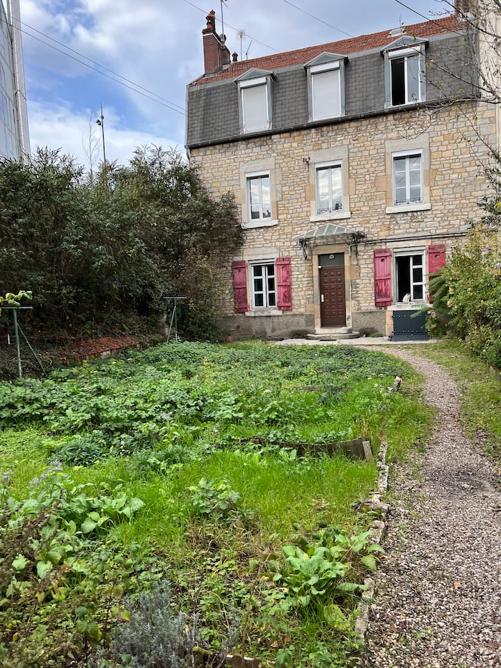 T2 • Calme • Gare Viotte • Arrivée Autonome - Besançon