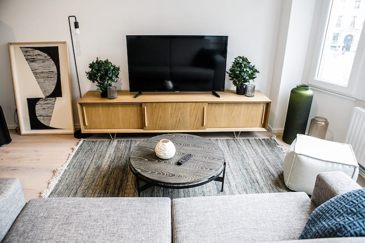 Lux,sleeps 8,wifi,1 Bath,3rd Fl - Anvers