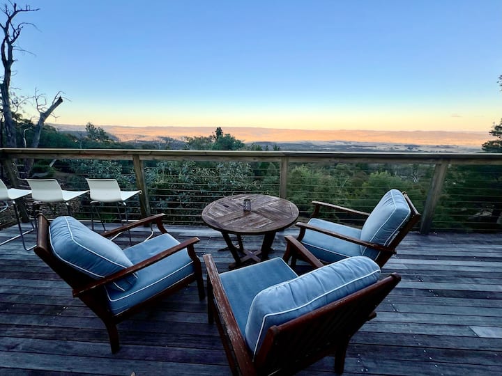 Remote Mountaintop Getaway - Berridale