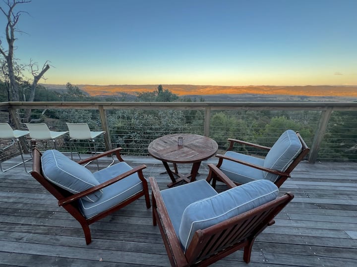 Panoramic Views | Mountaintop “Observatory” - Berridale