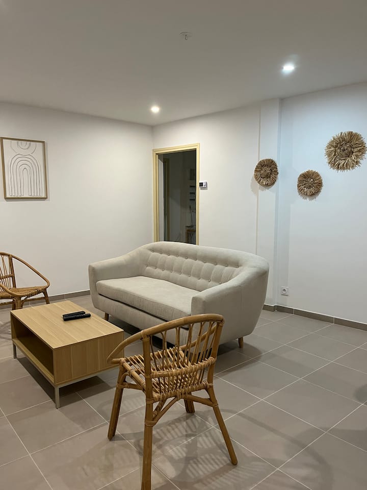 Grand Appart F5 Calme Et Cosy - 베지에