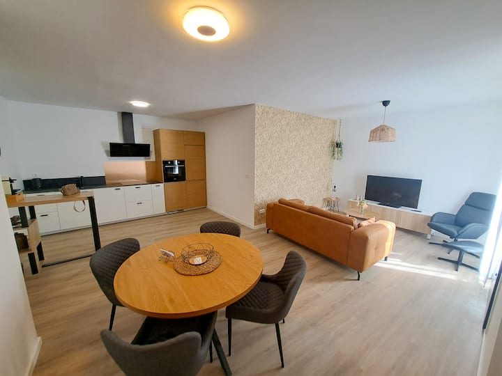 Apartamentos La Esquina 1 - Canals