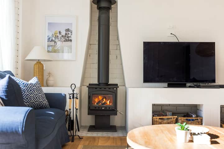 The Cabana - Pet Friendly With Fireplace - Jervis Bay