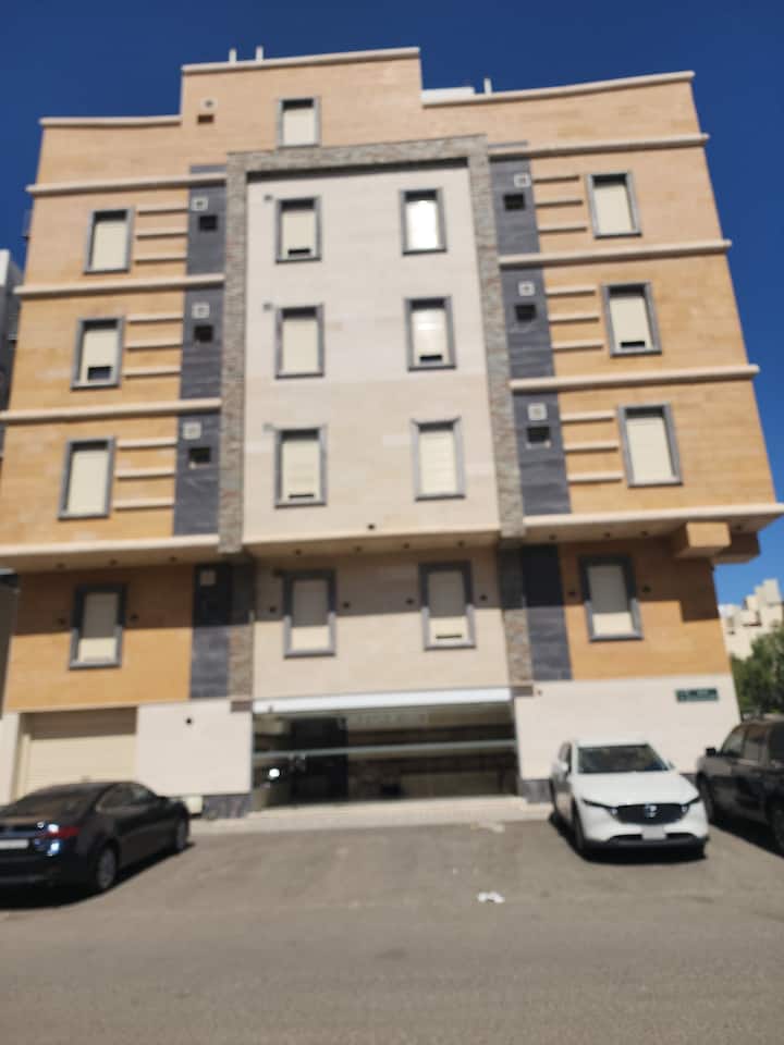 جناح شارع الملك عبدالعزيز خلف البشير - Madinah