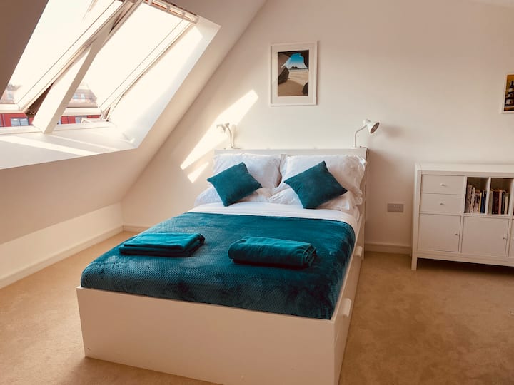 3 Bedroom House Very Close To Beach & Town Centre - Holywell Bay