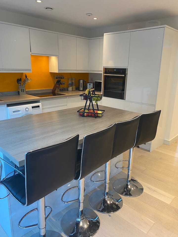 Family Townhouse Close To Newquay Beaches - Newquay