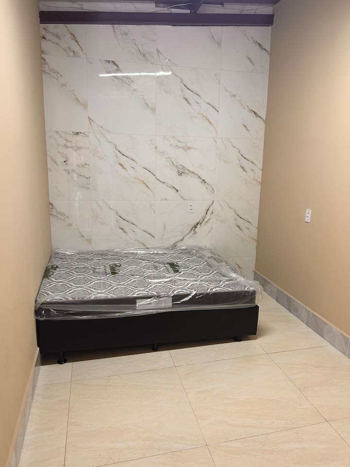 Quarto Com Direito A Piscina - Anápolis