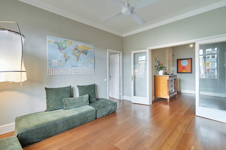 Chic 200m² Flat In Barcelona - Esplugues de Llobregat