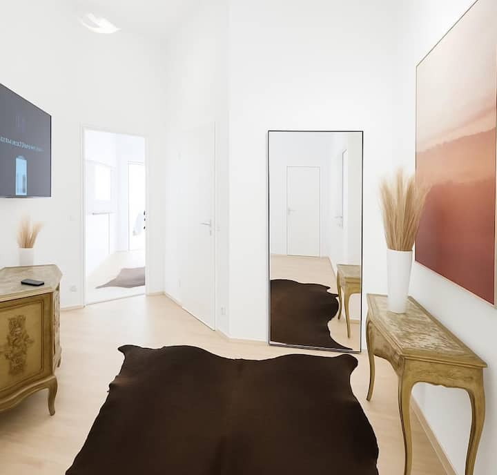 Spacious 8-bed Apt In Munich - Dachau