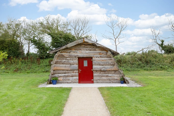 Log Cabin At Making Tracks - Roscrea