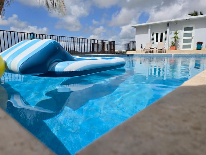 Piscina Vista Guest House W/ Solar - Ceiba