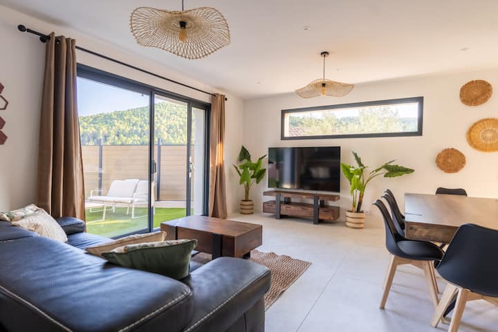 Villa Le Jas De Bali - Piscine - Parking Privé - Draguignan