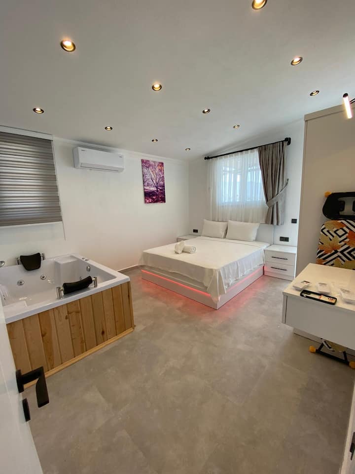 2+1 Daire, çEvre Plajlara Yakın - Kalkan