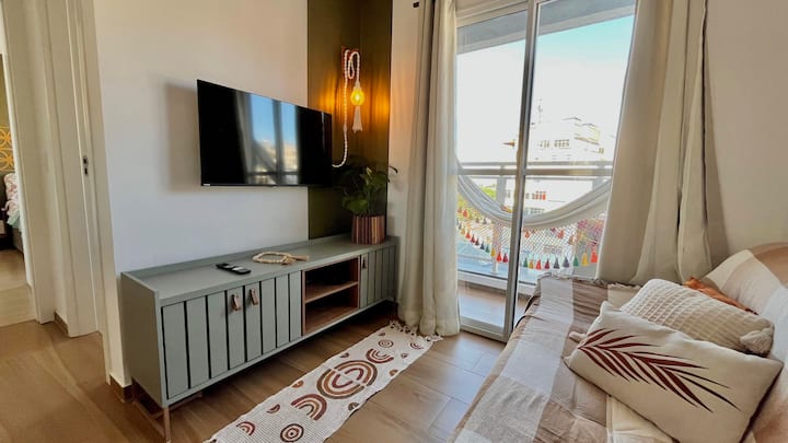 Charme E Aconchego: Estrutura Moderna Com Garagem - Rio de Janeiro