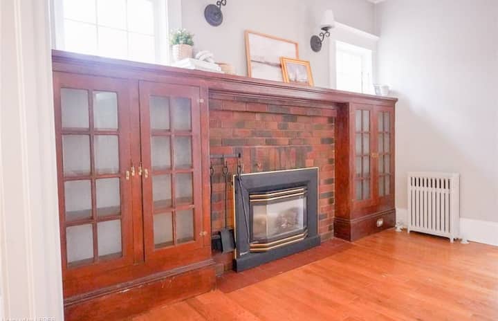 Central Charming Century Home - North Bay