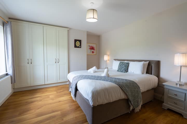 No. 57 - Luxury Townhouse Dingle - Dingle