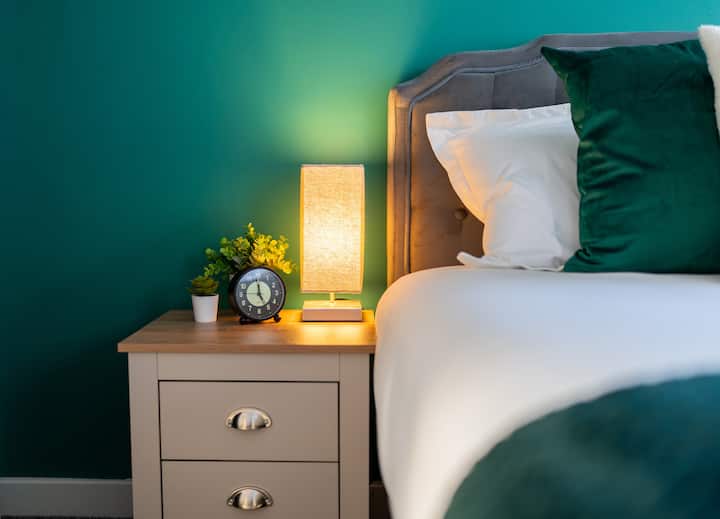 Comfort Lettings - 7 Beds, 2 Free Parking, Garden - Royaume-Uni