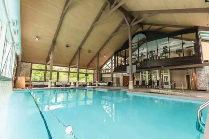 Shanty Bay Hideaway- Hot Pools, Horseshoe Valley - Horseshoe Valley, ON