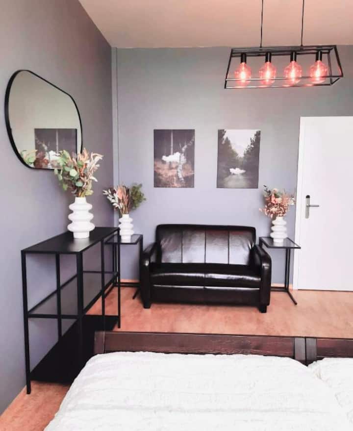 Twin Room - Private (With Shared Bathroom ) - Reykjavík