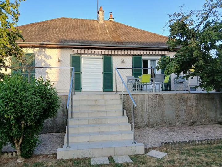 Maison Chaleureuse Avec Jardin - Châtellerault