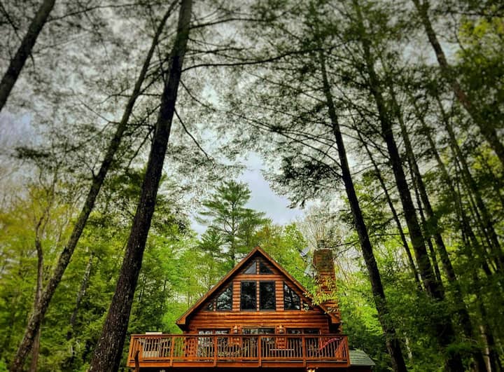 Private Creekside Cabin-minutes From Ski - Hot Tub - Round Top, NY
